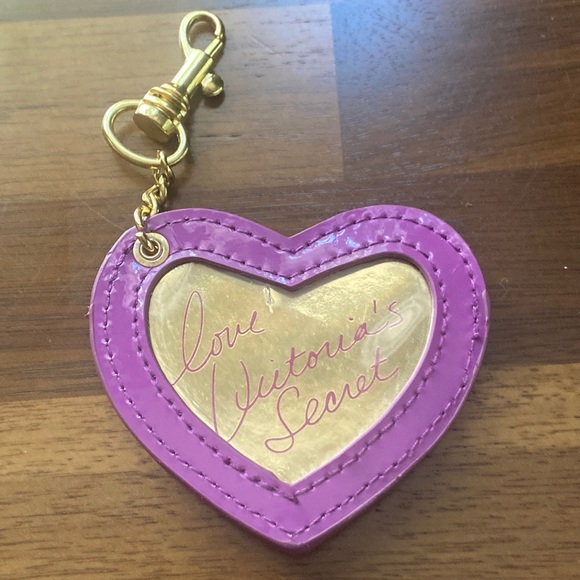 Victoria's Secret | Accessories | Victorias Secret Puffy Heart Photo ...